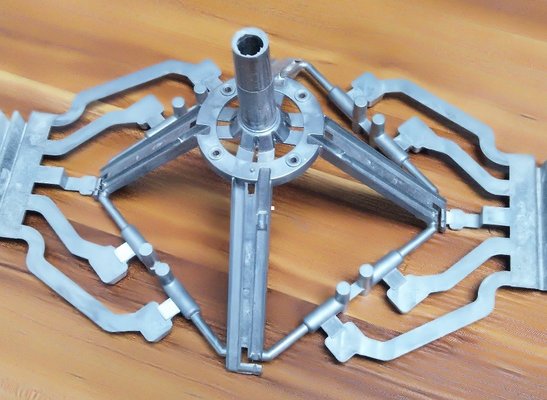 High quality three plate communication product alloy aluminum die casting mold supplier